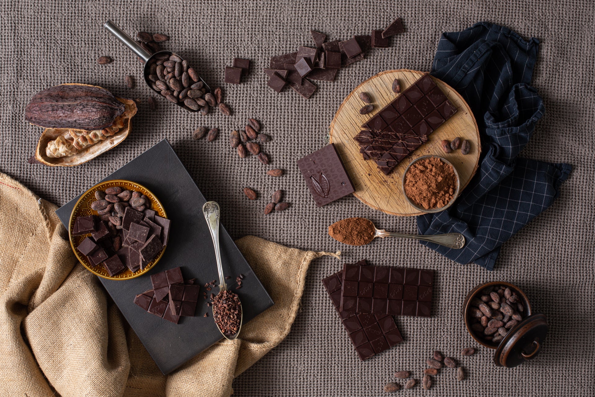 Nordic Chocolate Dark Chocolate with Liquorice 65 TotallySwedish Ltd